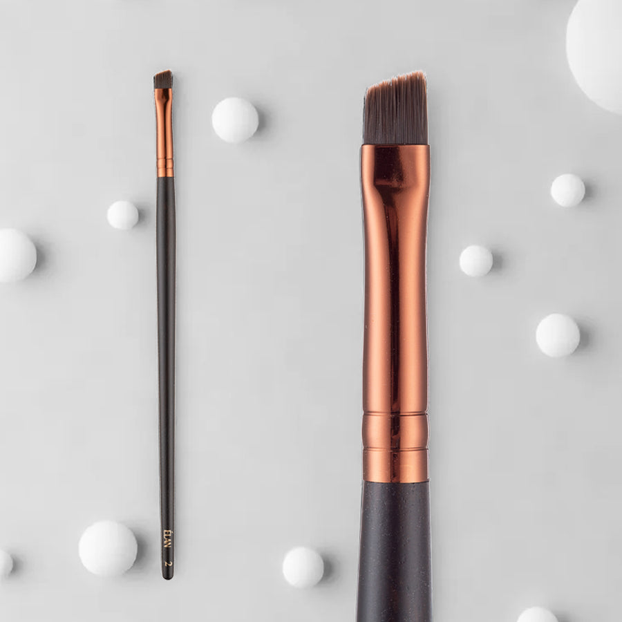 Professional brow brushes